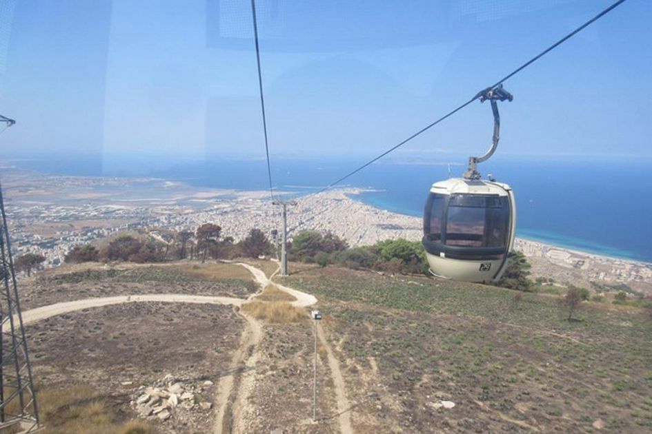 Erice, il servizio della funivia continuerà fino al 4 Novembre • Prima ...